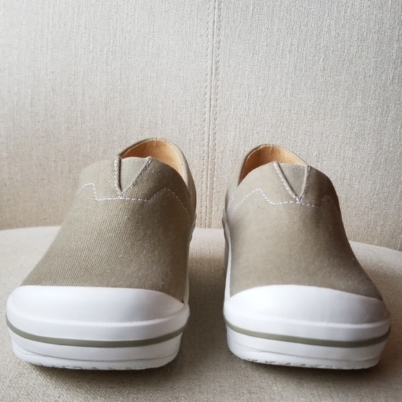 Dansko | Shoes | Dansko Vesta Canvas In Sand | Poshmark